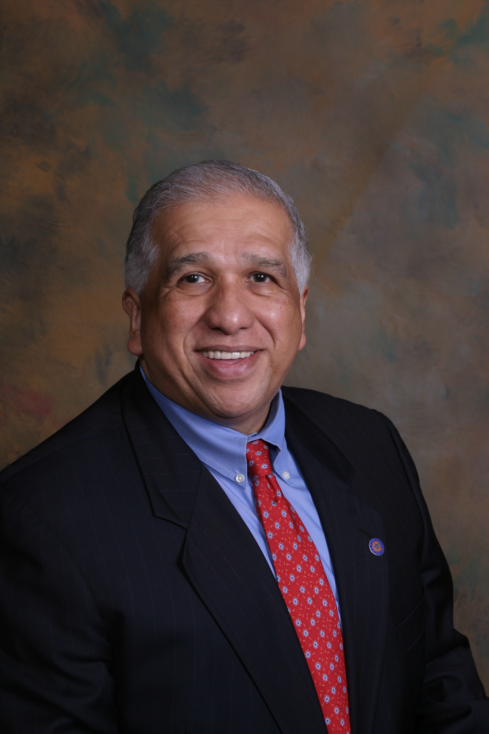 Adan Rios, MD | Office of Educational Programs | McGovern Medical School